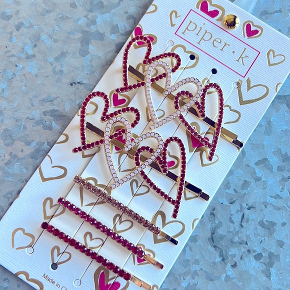 Piper | Accessories | Beautiful Set Of Piper K Valentines Heart ...